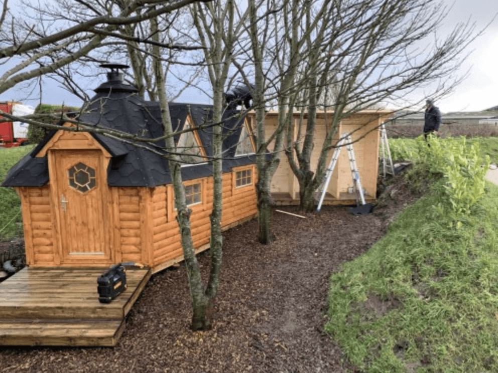 10 Ingenious Ways to Use a Log Cabin Studio – Timber Building Specialists