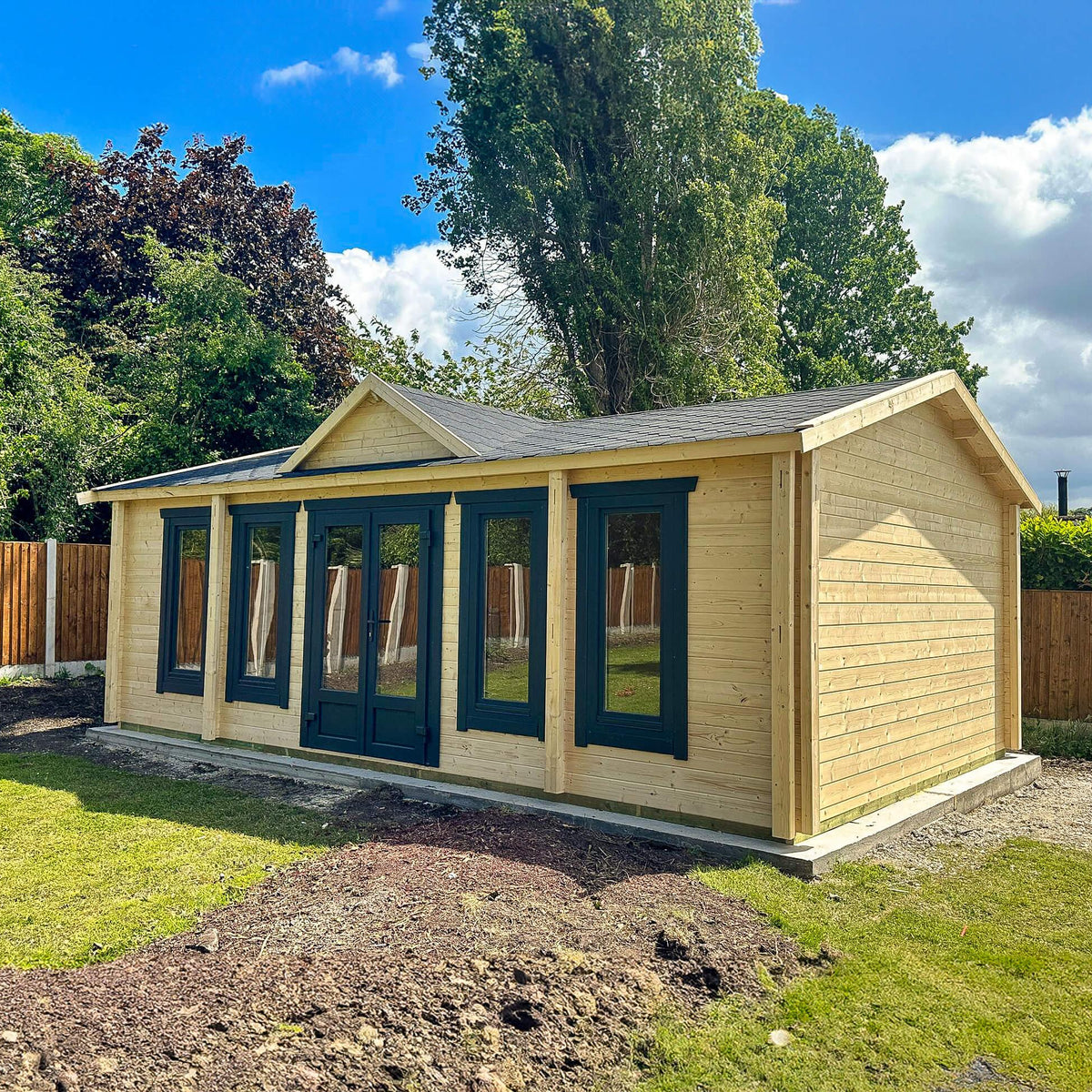 Bespoke Clockhouse Cabin in Leigh - One-Day Build by Timber Building ...