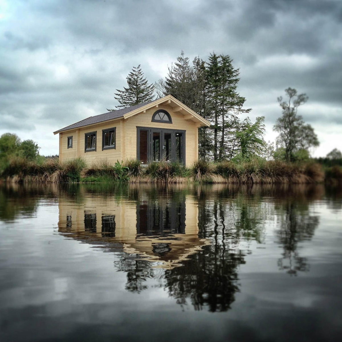 River House Log Cabin | 4.5x8.5m | Timber Building Specialists